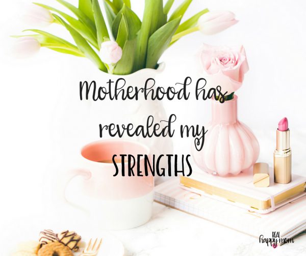 25 Positive Affirmations for Moms to Keep Moms Happy